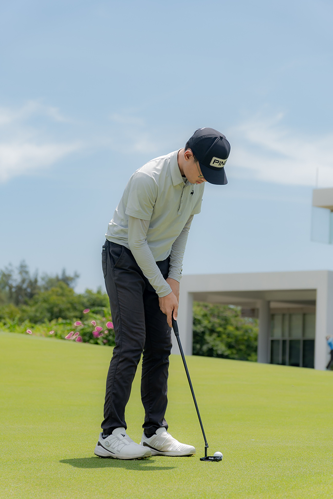 NEW COURSE RECORD | NO STRANGER TO US - GOLFER LE KHANH HUNG - GOLD ...